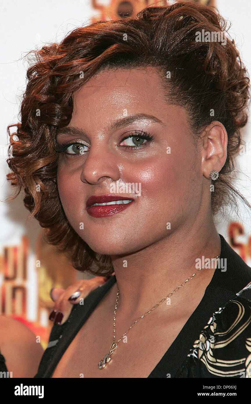 Floetry hi-res stock photography and images - Alamy