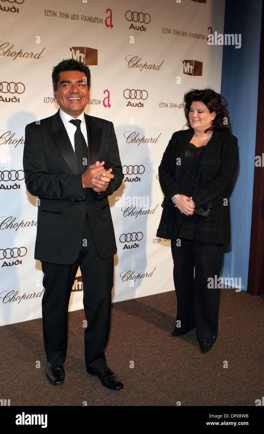 George Lopez With Wife Stock Photos & George Lopez With Wife Stock ...