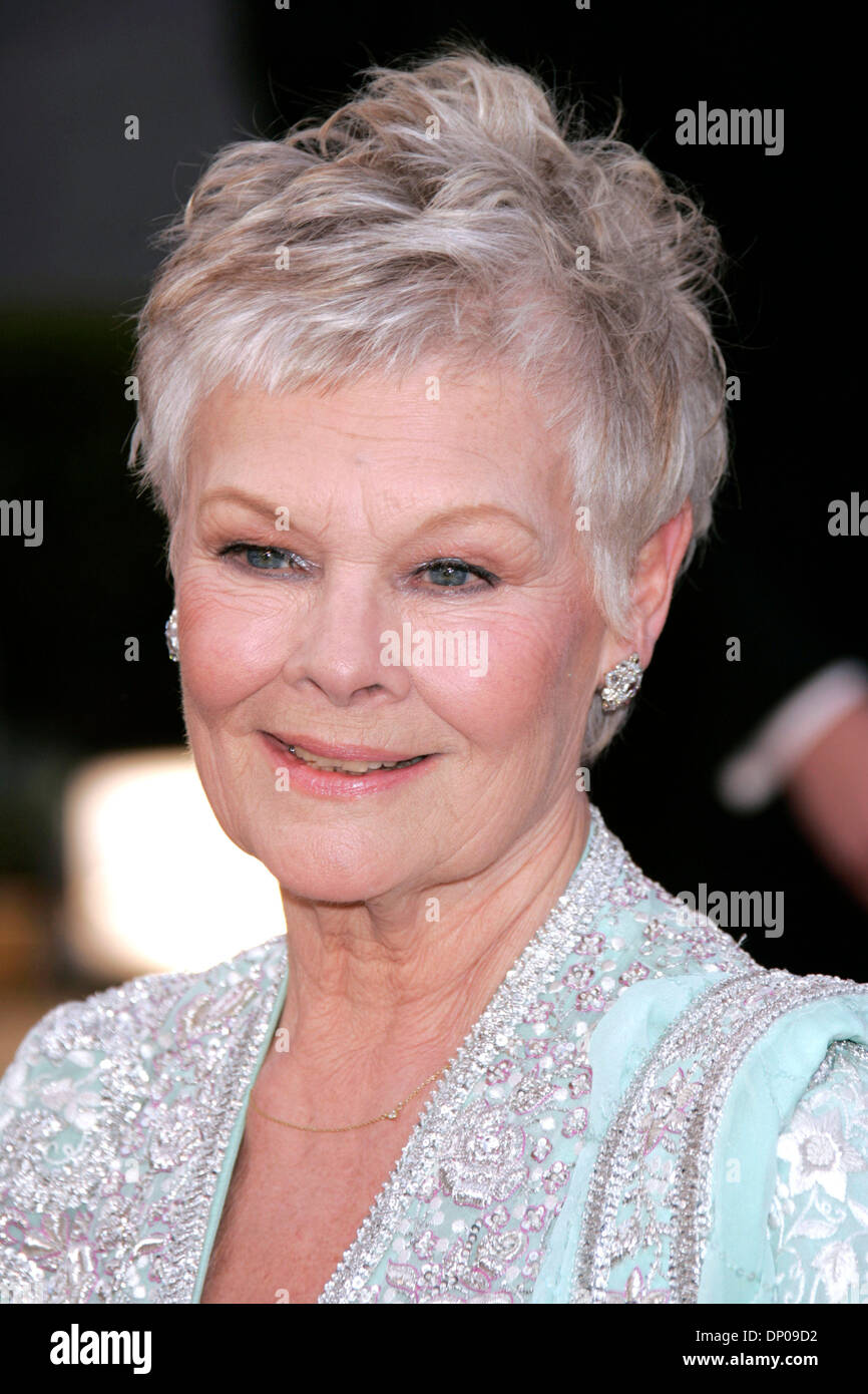 Mar 05, 2006; Hollywood, CA, USA; OSCARS 2006: Dame JUDI DENCH arriving ...