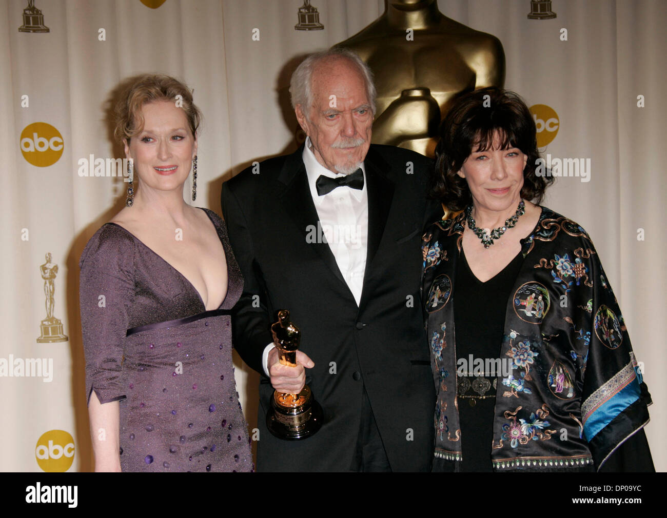Robert altman lily tomlin hi-res stock photography and images - Alamy