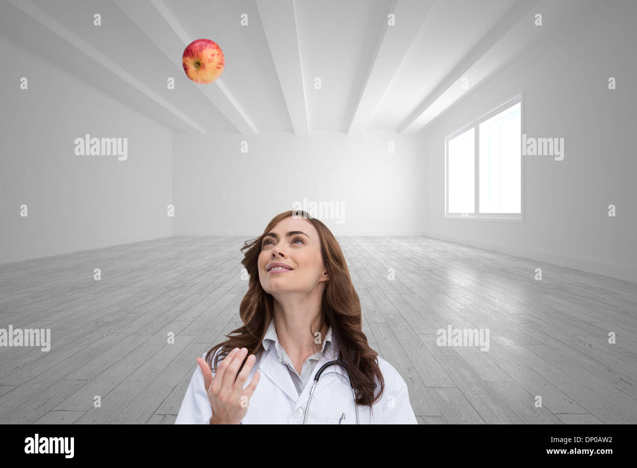 Throwing an apple hi-res stock photography and images - Alamy