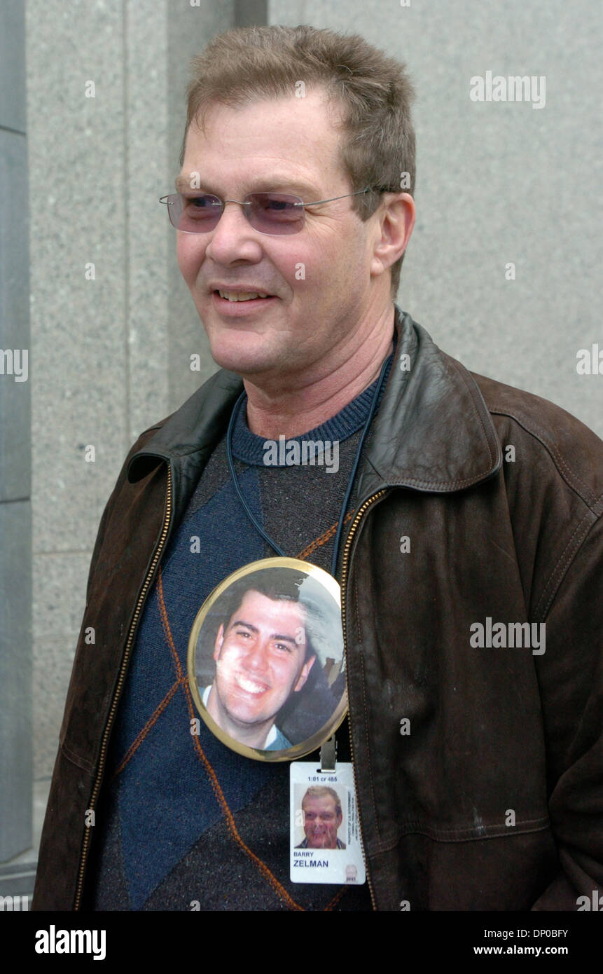 Mar 06, 2006; Manhattan, New York, USA; BARRY ZELMAN, wearing a picture ...