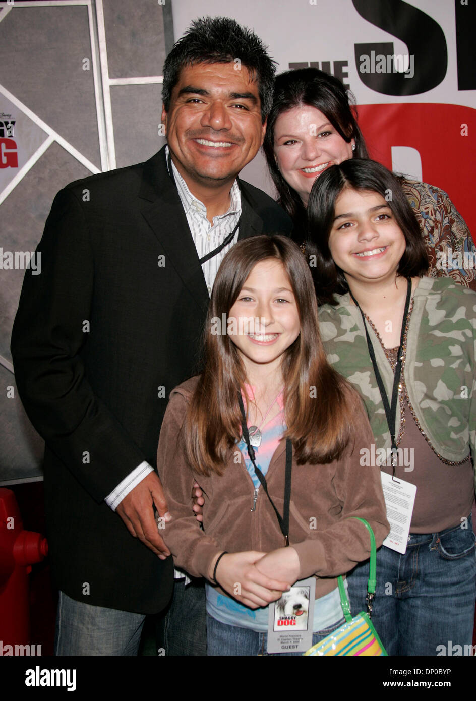 George lopez and family hi-res stock photography and images - Alamy