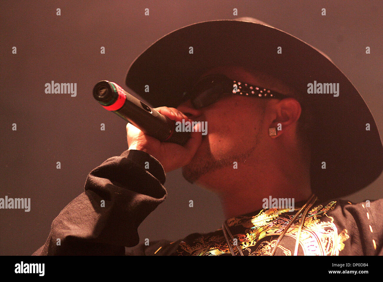 Mar 11, 2006; Los Angeles, CA, USA; CHINGO BLING performing at the Paid ...