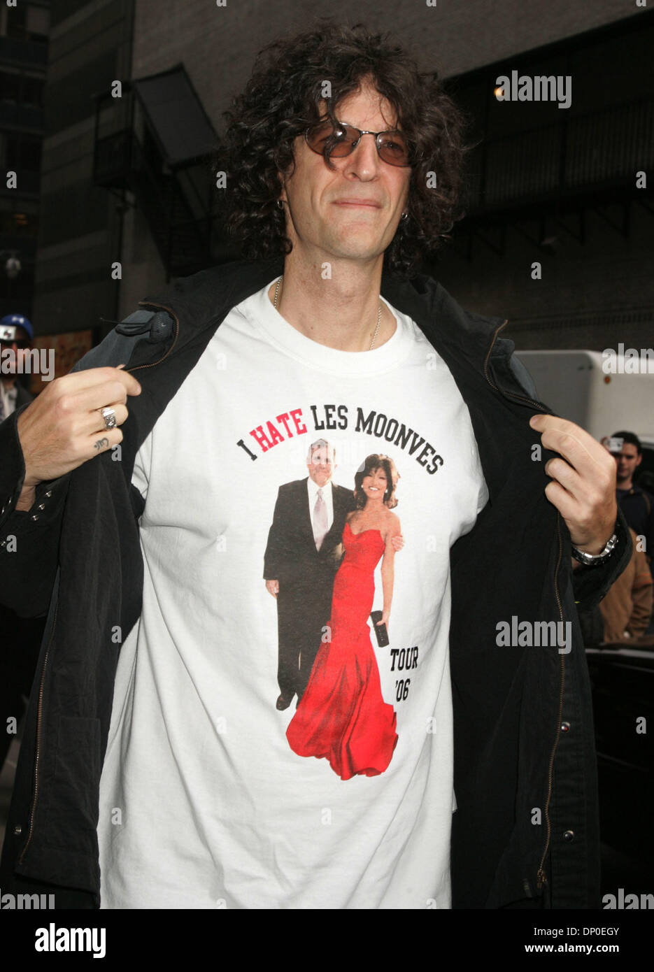 Mar 13, 2006; New York, NY, USA; Shock jock HOWARD STERN arrives ...