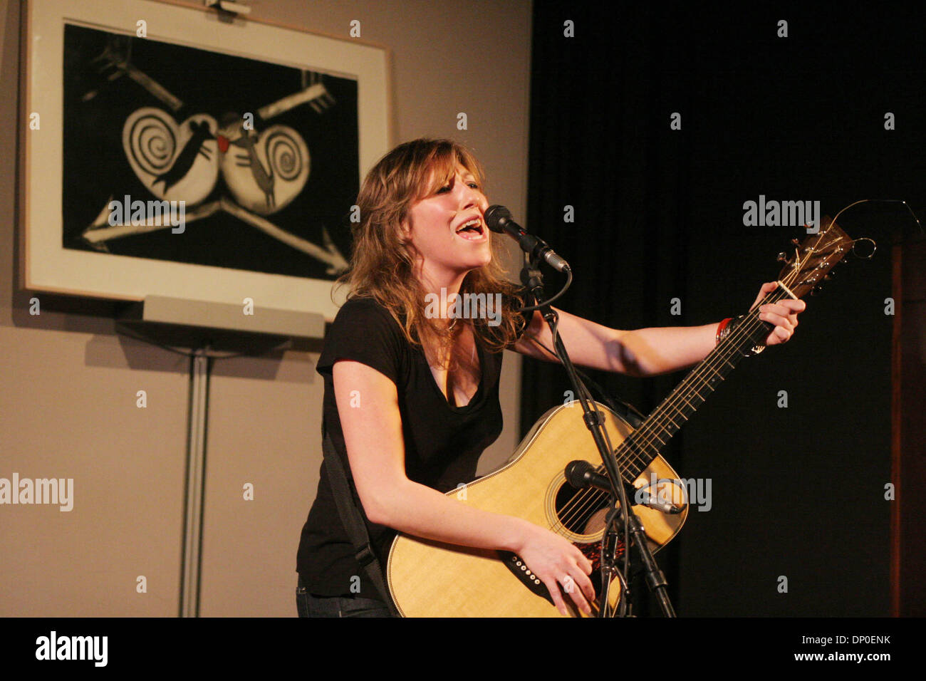 Martha wainwright singer hi-res stock photography and images - Alamy