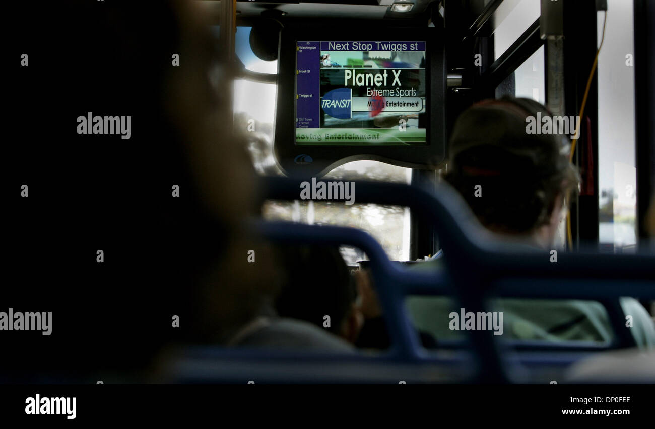 Sports buses hi-res stock photography and images - Alamy