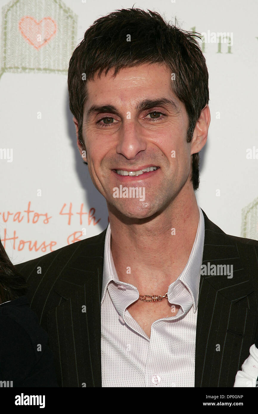 Mar 19, 2006; Los Angeles, CA, USA; PERRY FARRELL during arrivals at ...