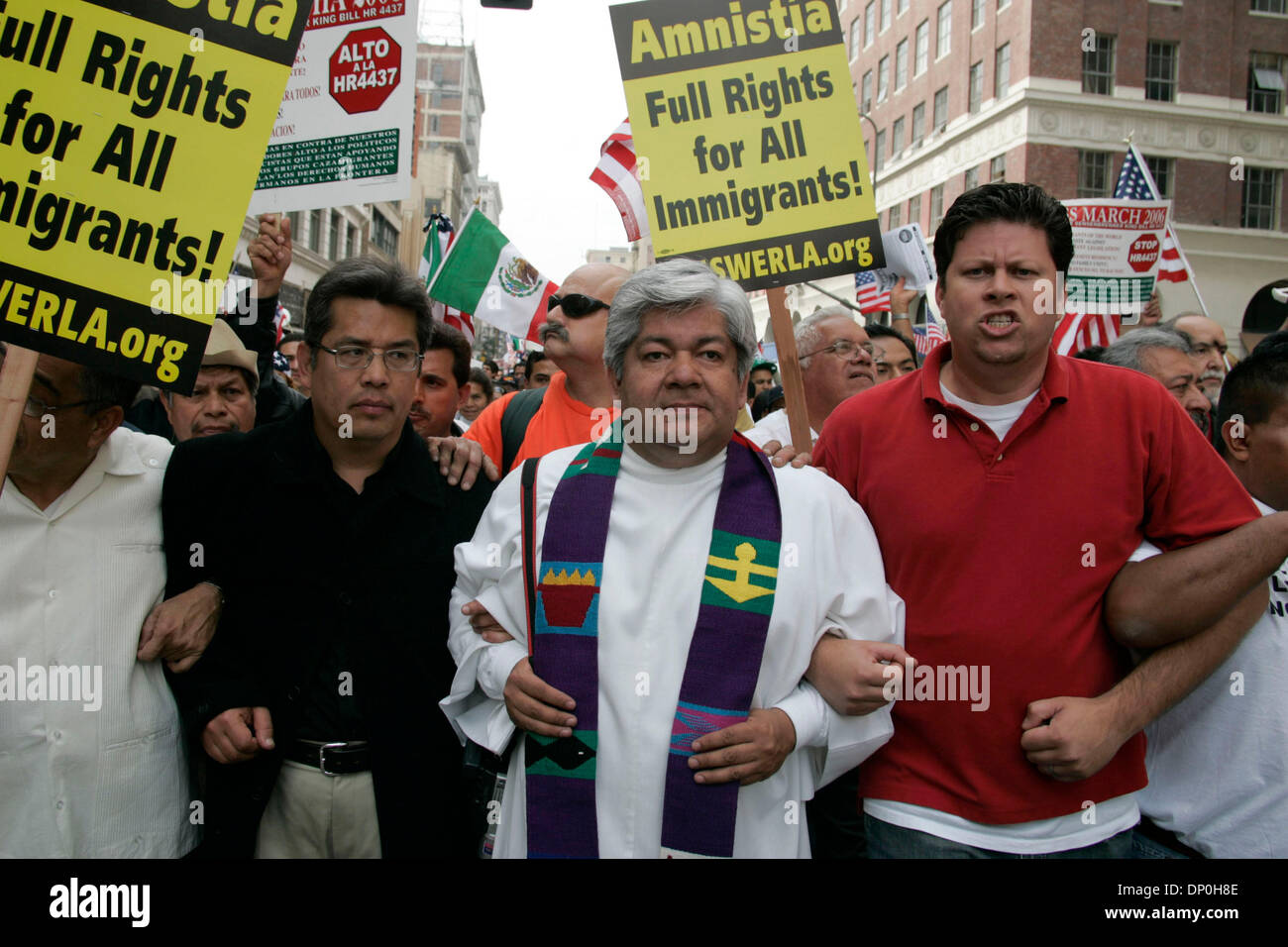 Mar 25, 2006; Los Angeles, CA, USA; LA Catholic Priest RICHARD ESTRADA ...