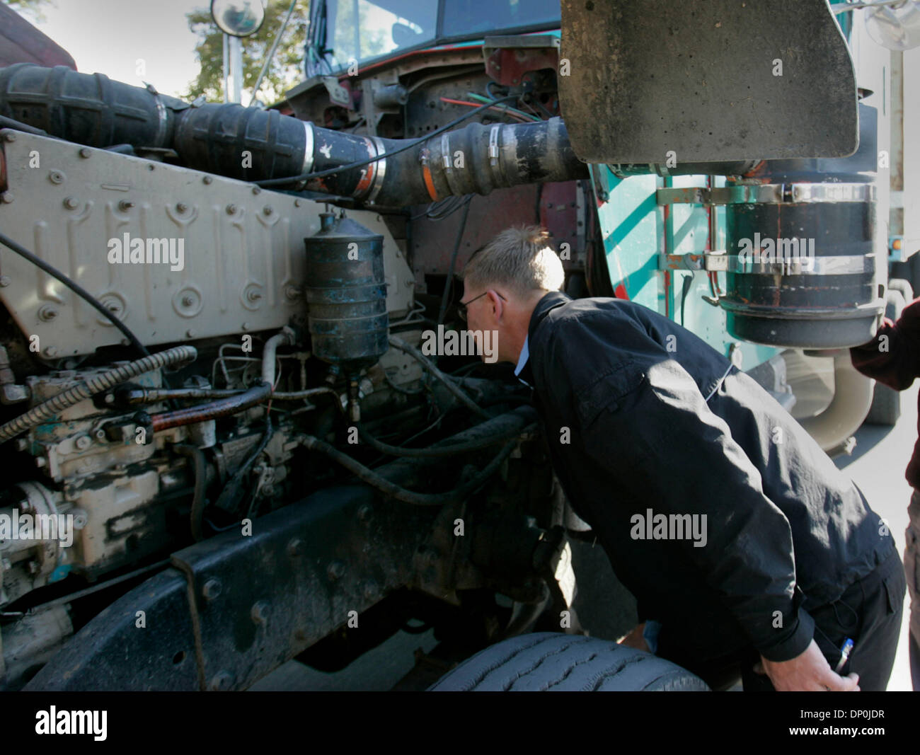 Diesel truck engine test hi-res stock photography and images - Alamy