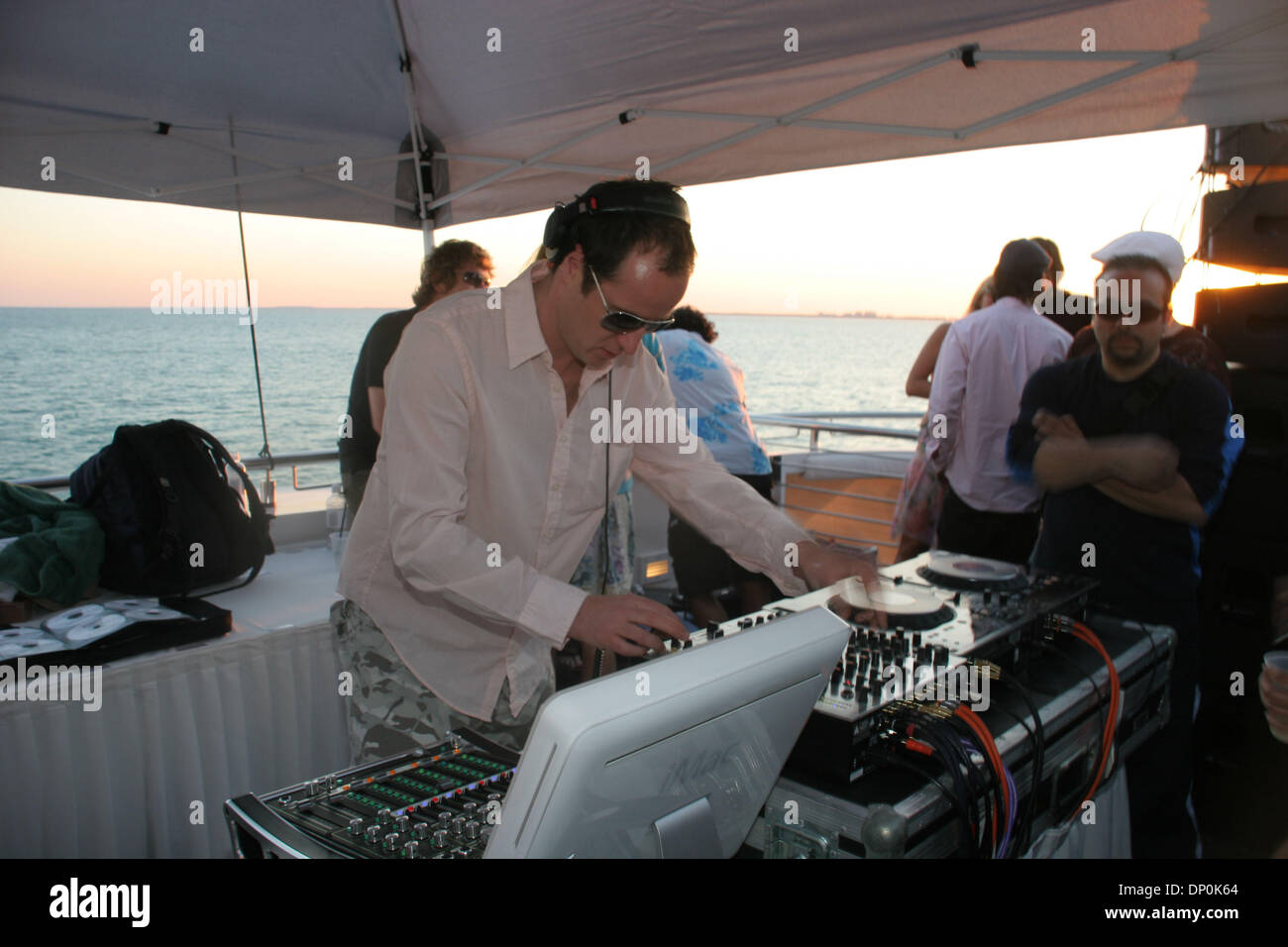 Sasha and digweed hi-res stock photography and images - Alamy