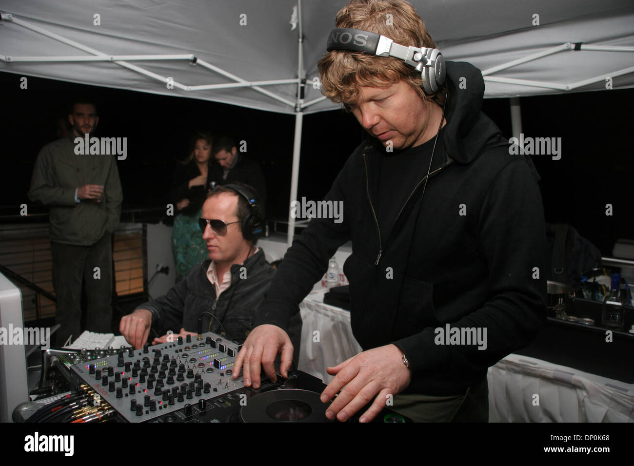Sasha and digweed hi-res stock photography and images - Alamy