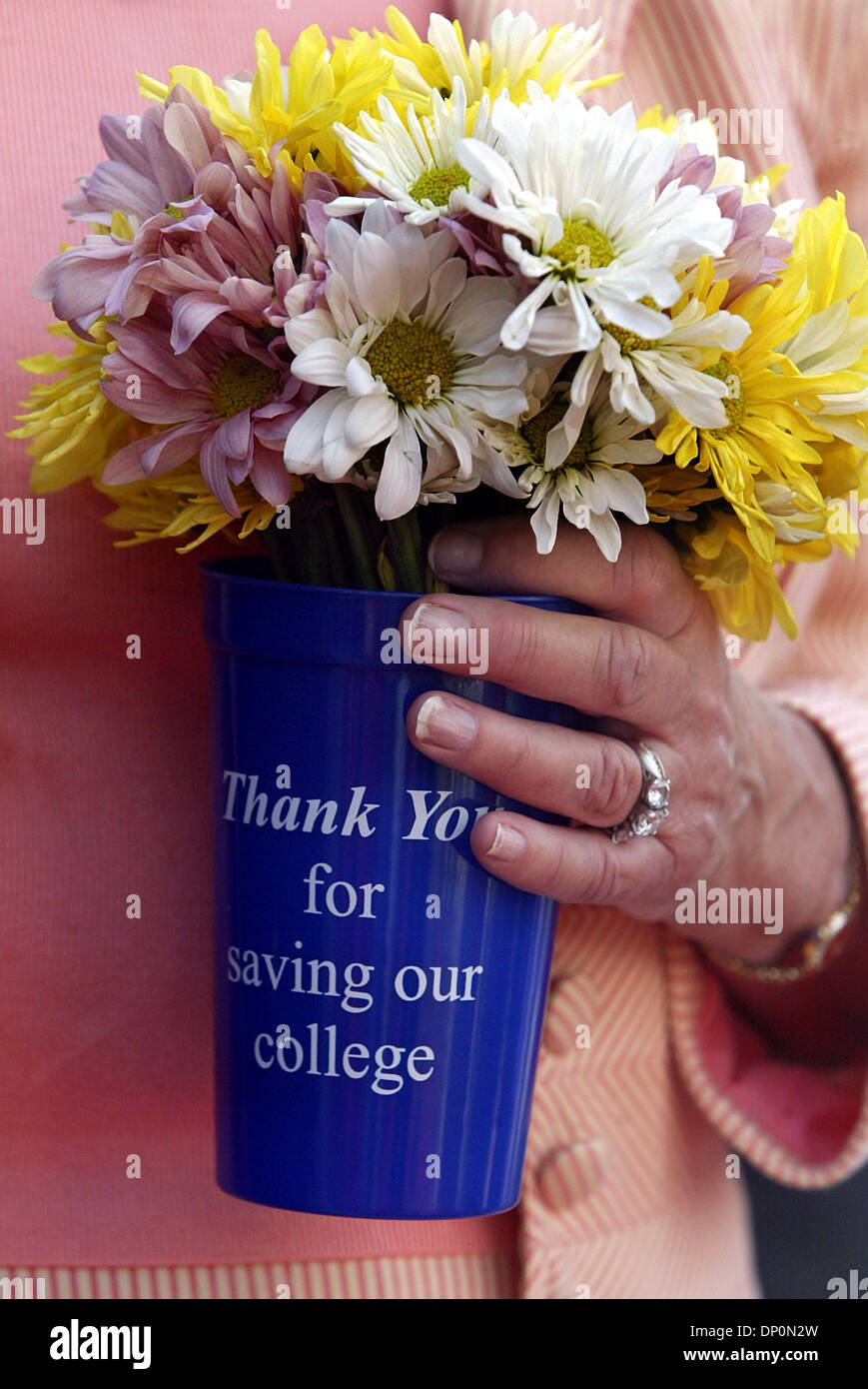 Retire e hi-res stock photography and images - Alamy