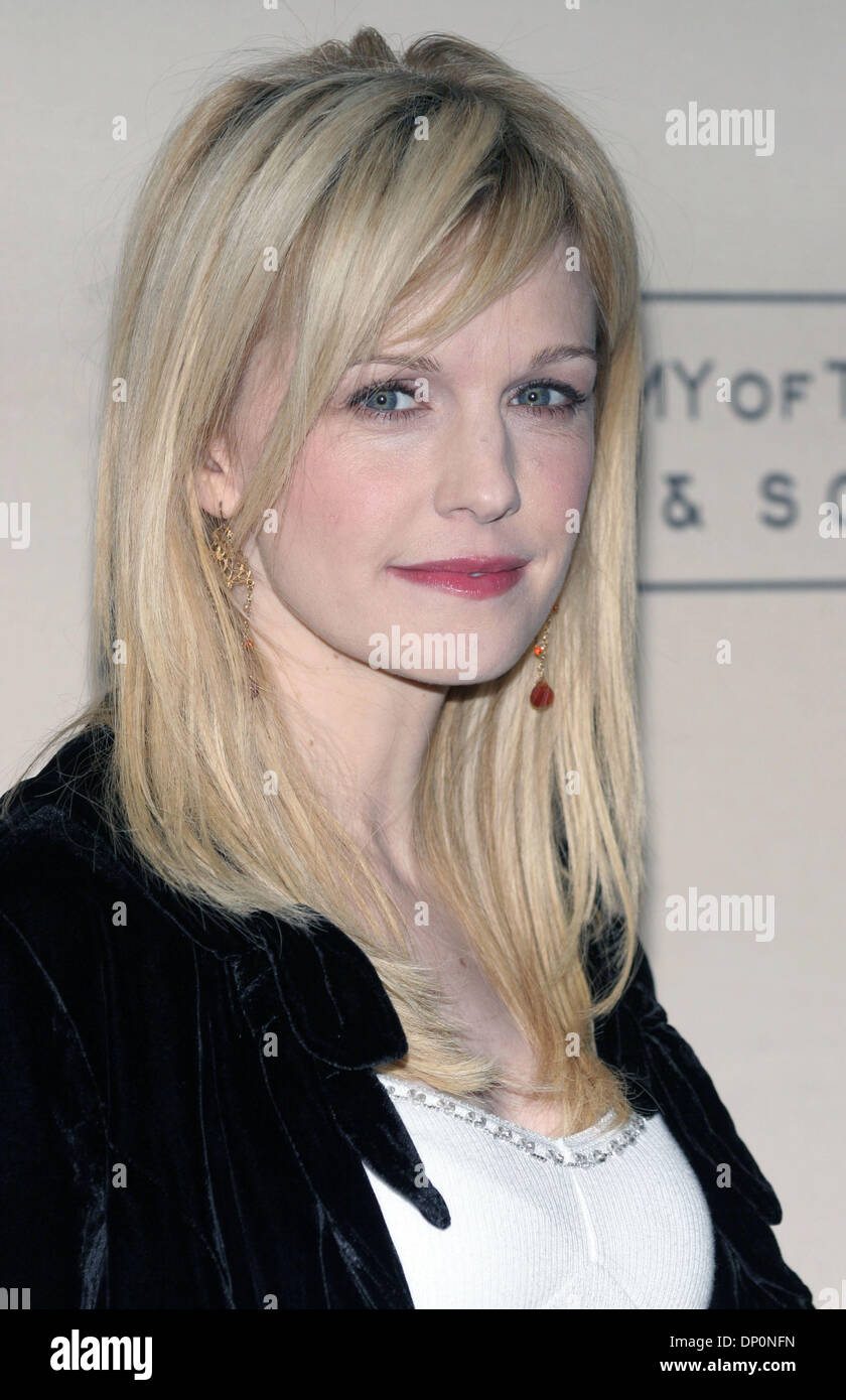 Mar 30, 2006; North Hollywood, CA, USA; Actress KATHRYN MORRIS arriving ...