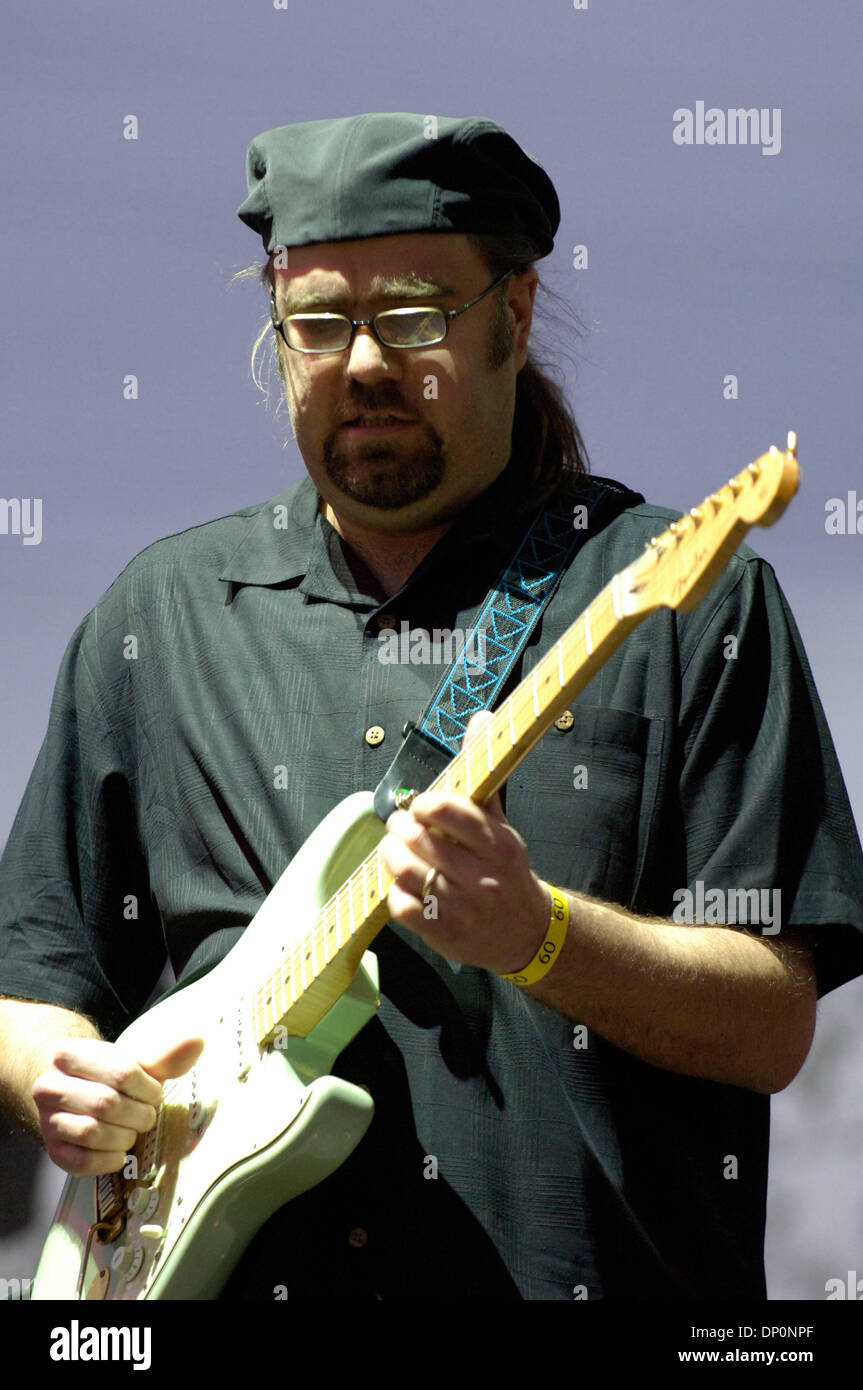 Mar 31, 2006; Tempe, AZ, USA; GREG KOCH performing live at the Tempe ...