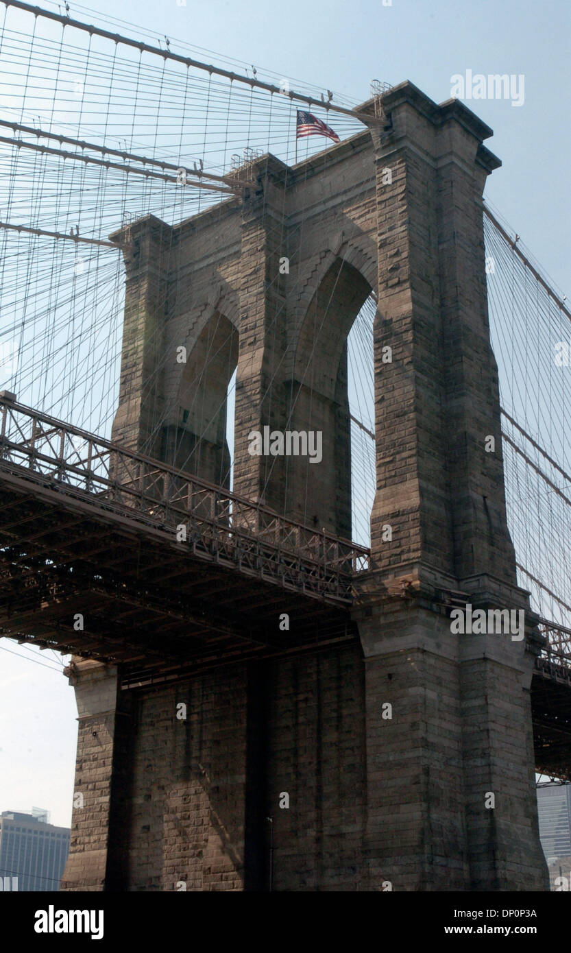 Mar 31, 2006; Brooklyn, New York, USA; Scenes of the Brooklyn Bridge ...