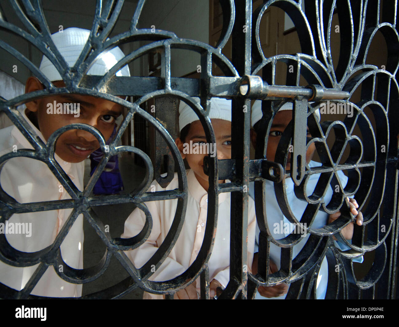 Thousand lights mosque chennai hi-res stock photography and images - Alamy