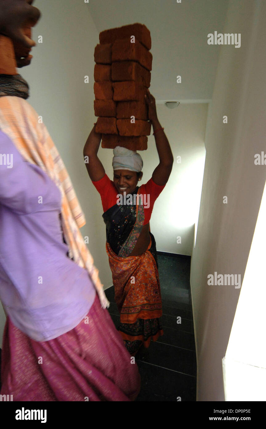 20 bricks hi-res stock photography and images - Alamy