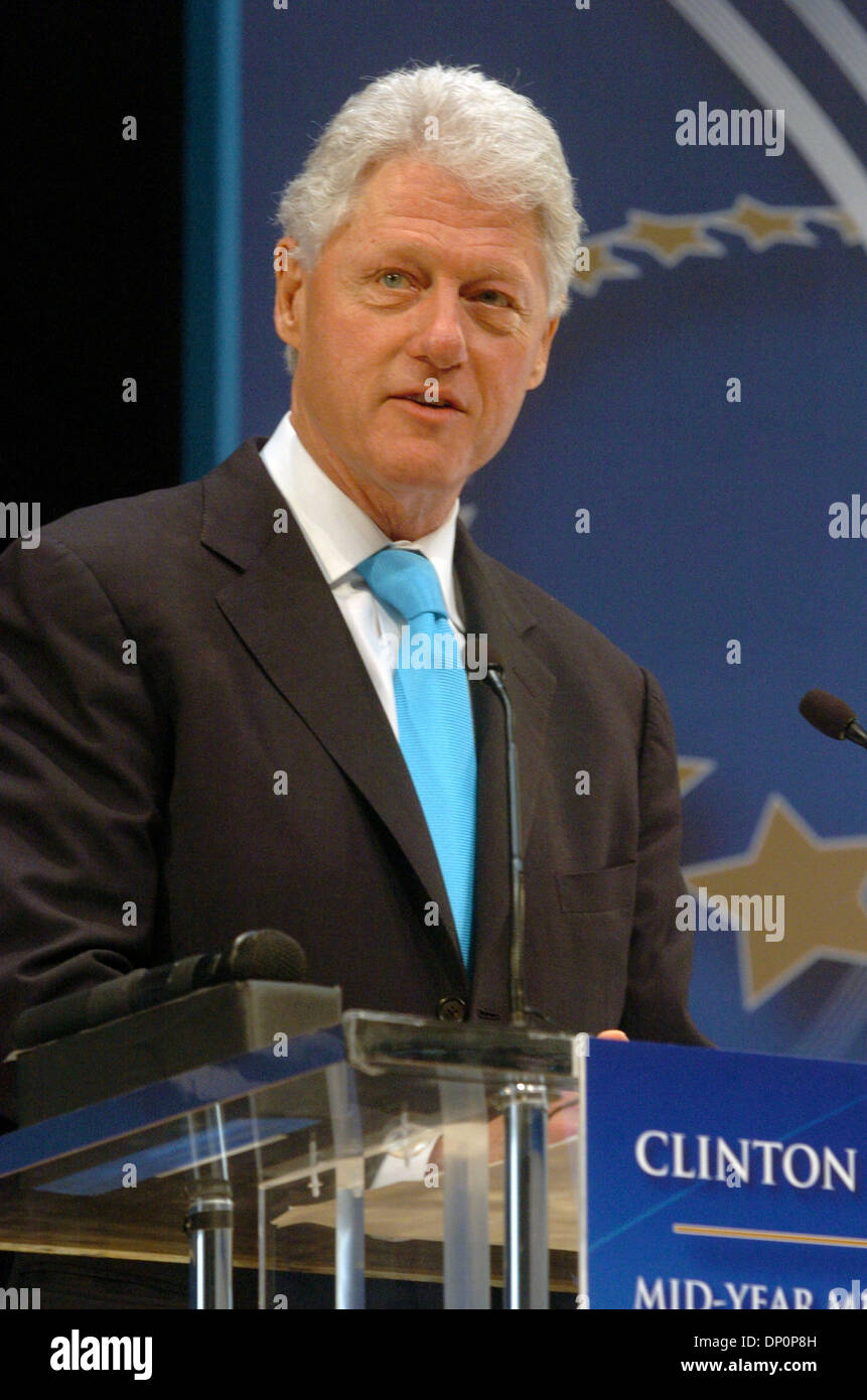Mar 31, 2006; Manhattan, New York, USA; Former President BILL CLINTON ...