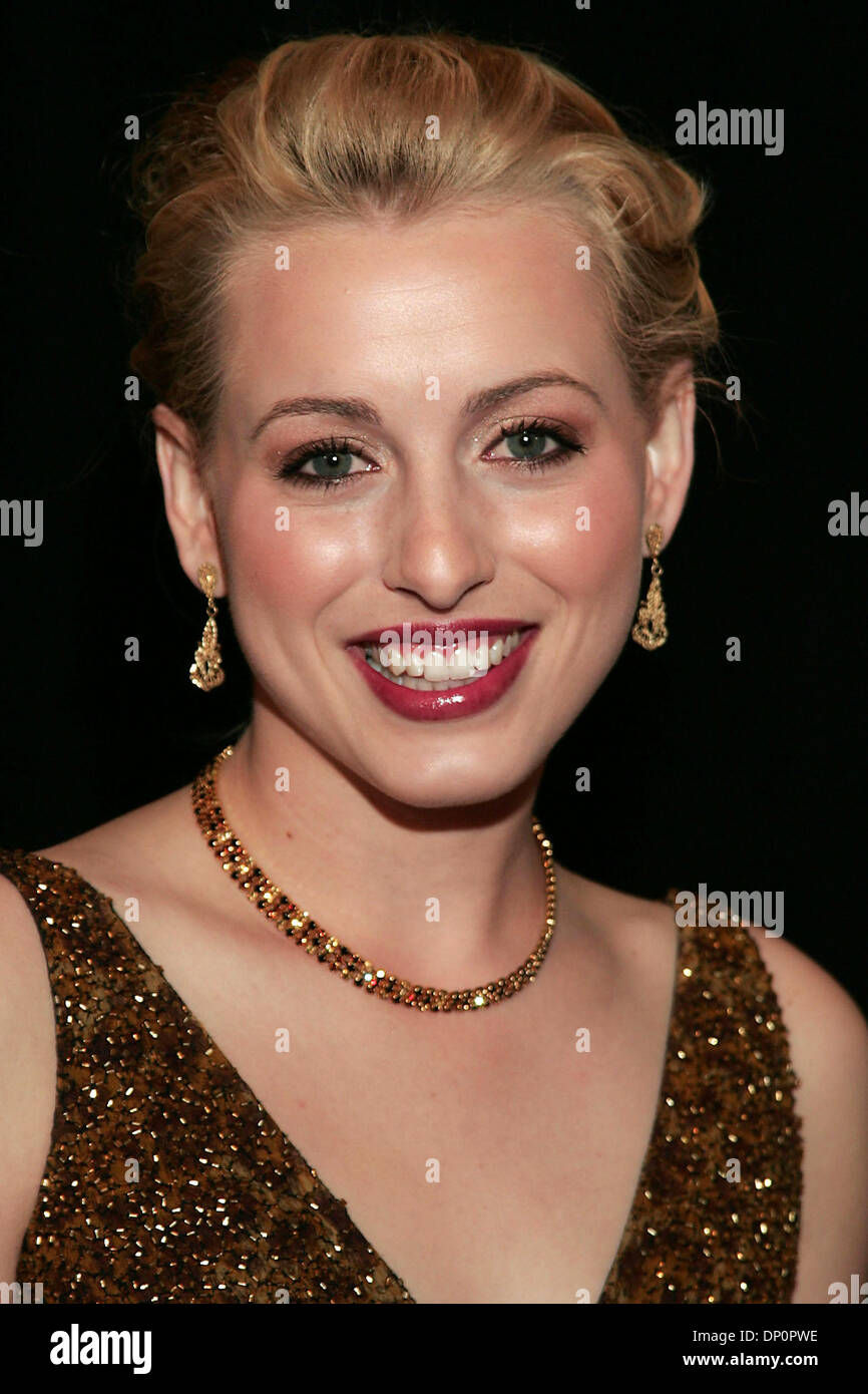 Jessica phillips hi-res stock photography and images - Alamy