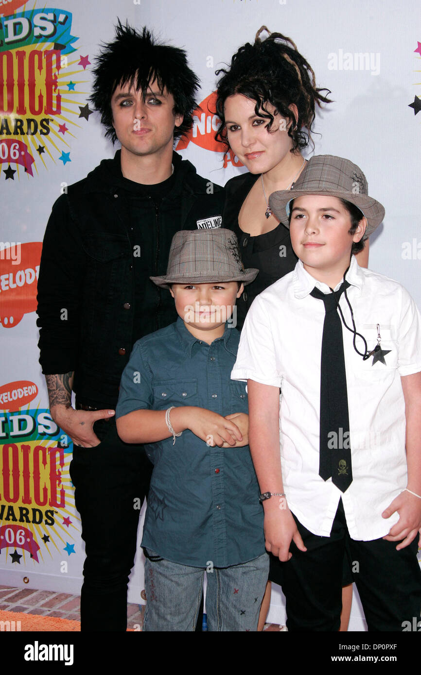 Billie joe armstrong and adrienne armstrong hi-res stock photography ...