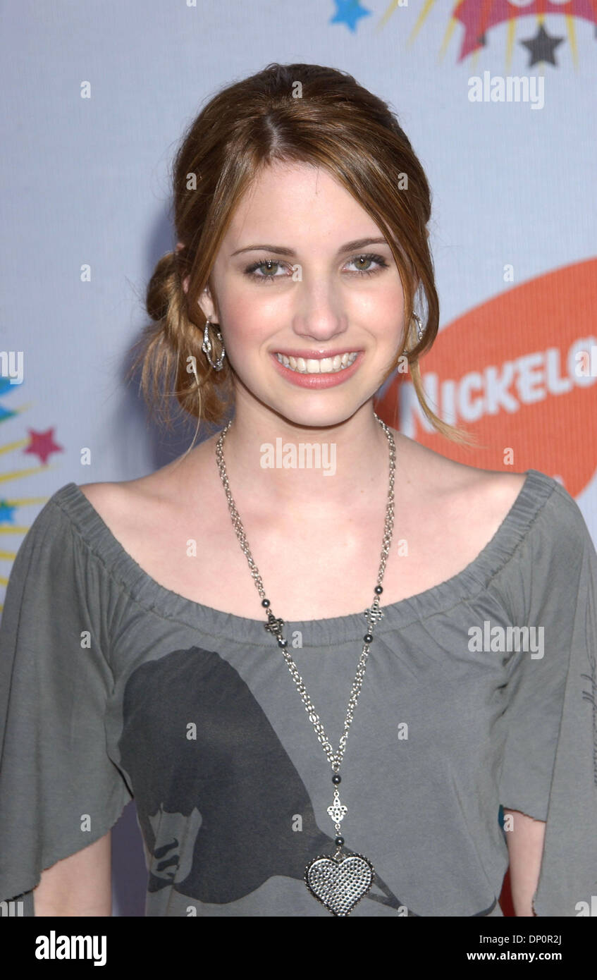 Apr 01, 2006; Los Angeles, CA, USA; Actress EMMA ROBERTS at the 19th ...