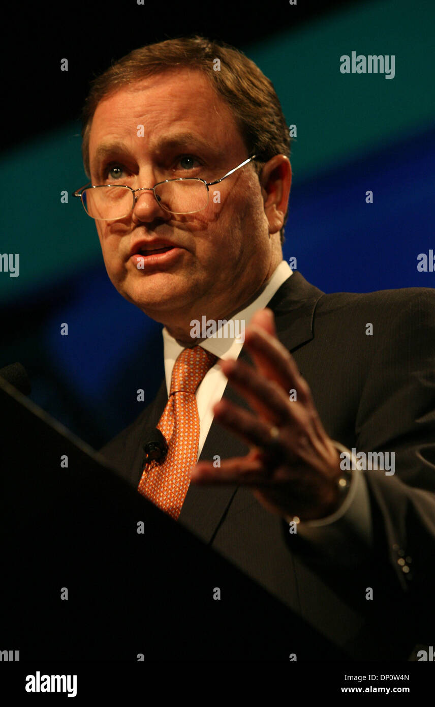 H mart hi-res stock photography and images - Alamy