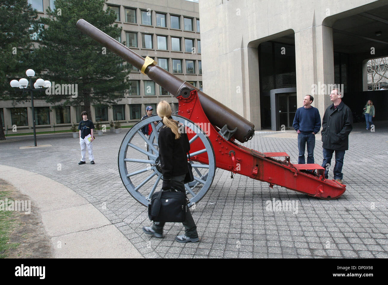 Apr 06, 2006; Cambridge, MA, USA; The Battle of the Techies continues ...