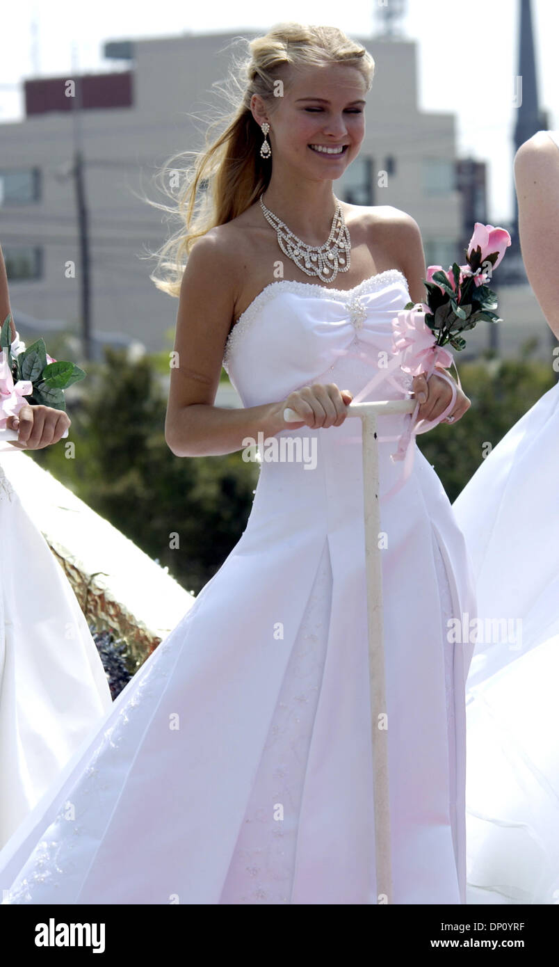 Apr 08, 2006; Wilmington, NC, USA; EXCLUSIVE! US Mags and TV CALL 1-310 ...