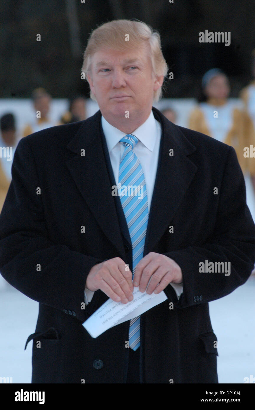 Trump wollman skating rink hi-res stock photography and images - Alamy