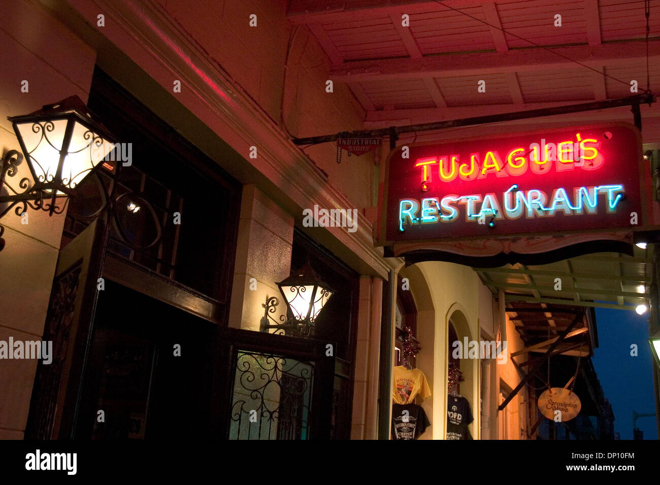 Tujagues hi-res stock photography and images - Alamy