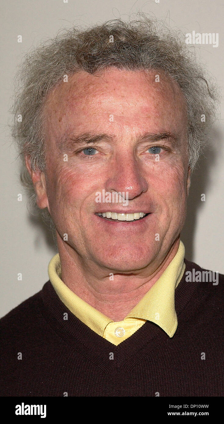 Kevin dobson actor hi-res stock photography and images - Alamy