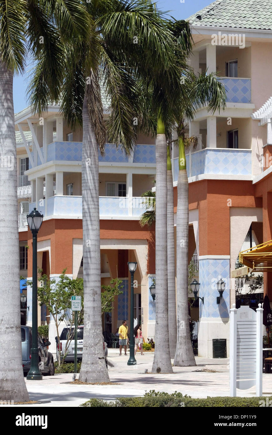 Apr 12, 2006; Jupiter, FL, USA; Abacoa town center. Mandatory Credit ...