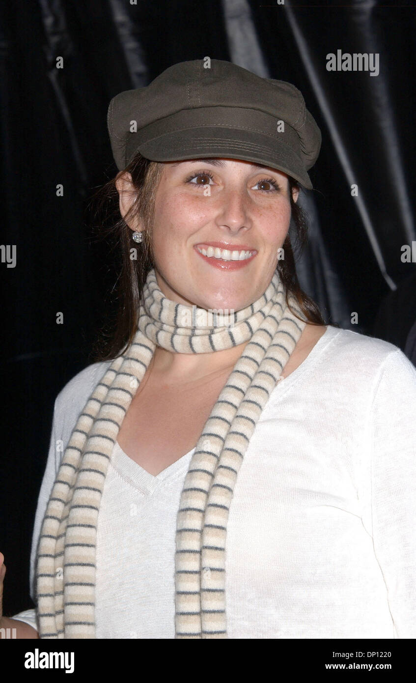 Ricki lake show hi-res stock photography and images - Alamy