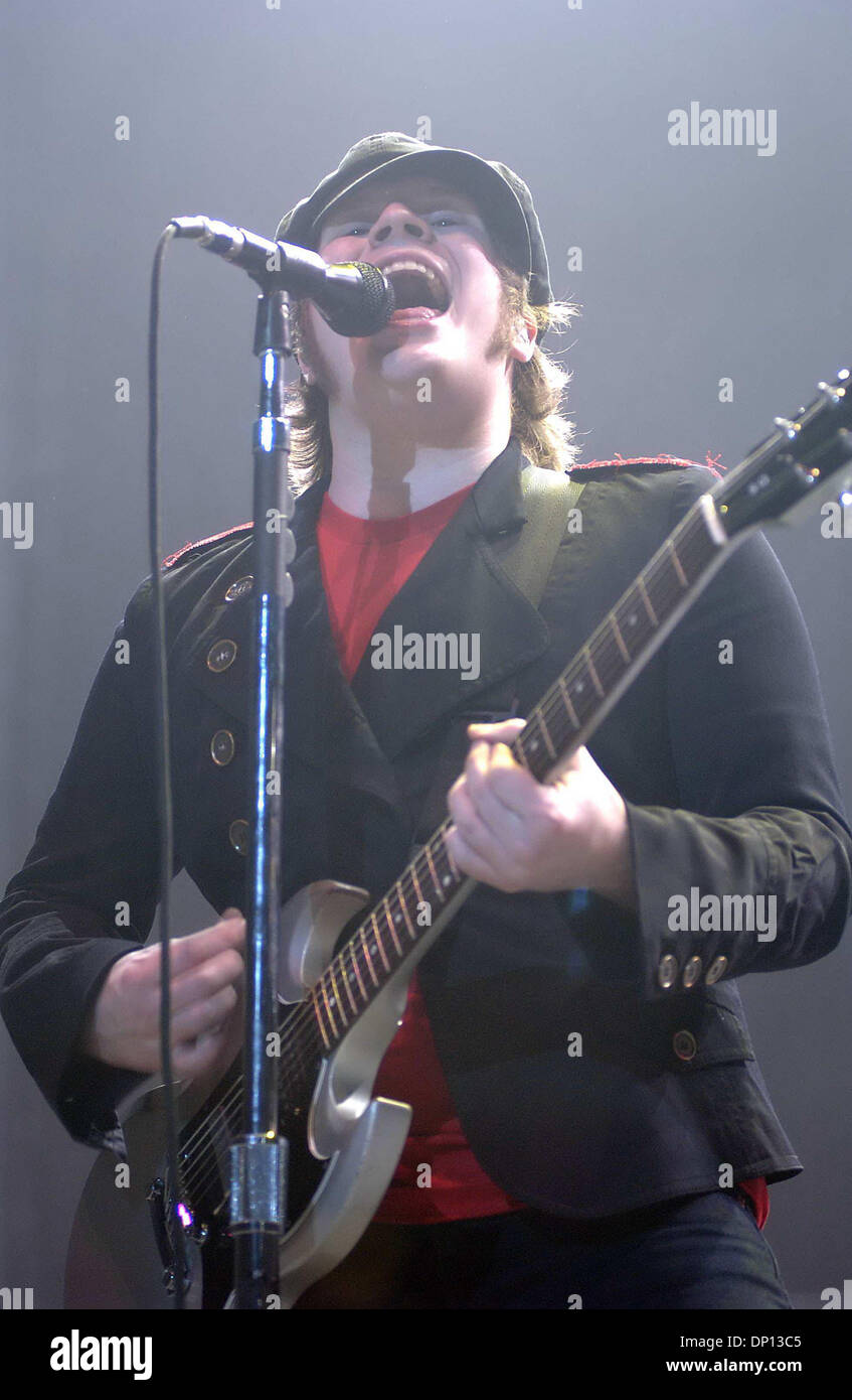 Apr 14, 2006; St Paul, MN, USA; Fallout Boy performs during the All ...