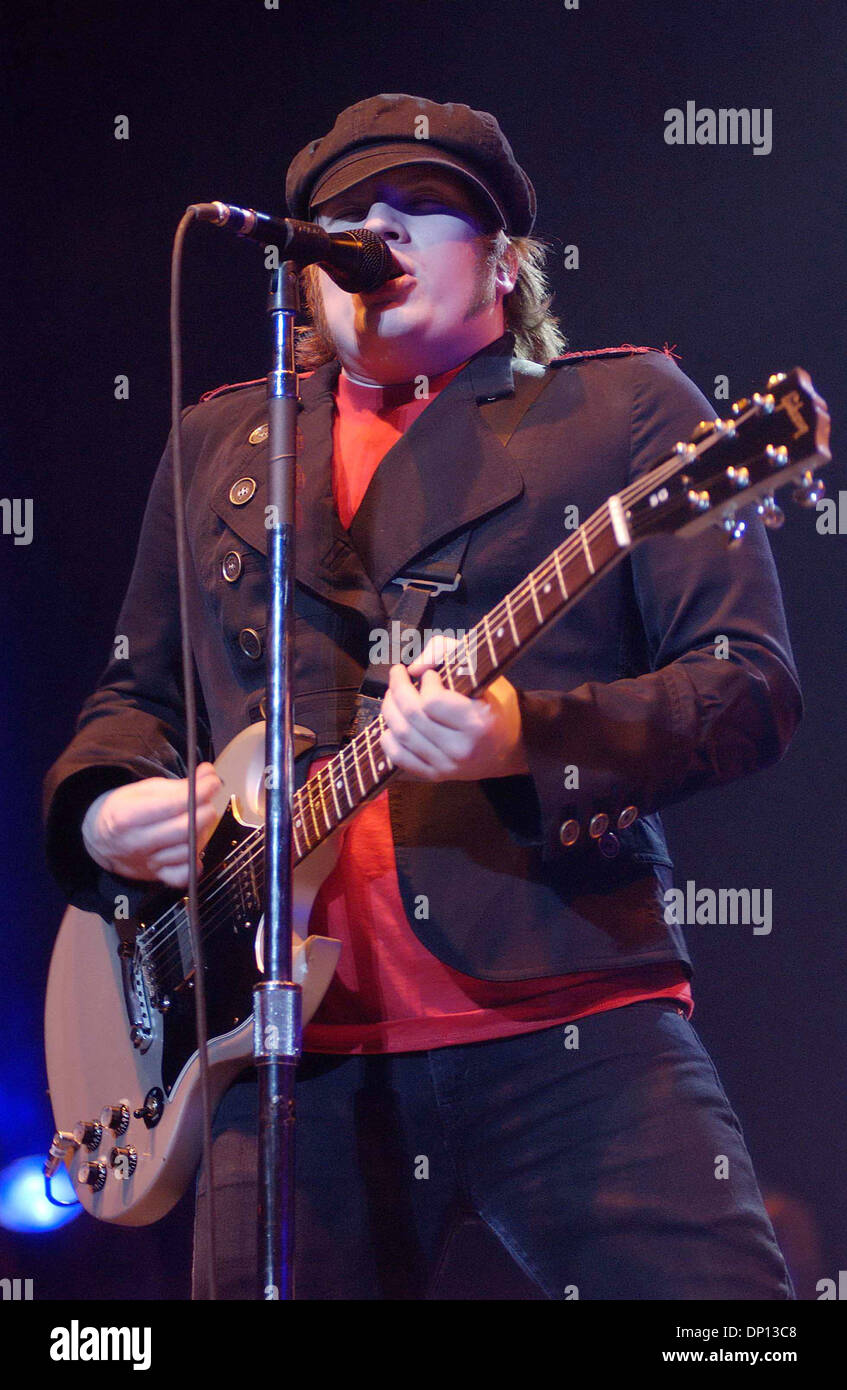 Apr 14, 2006; St Paul, MN, USA; Fallout Boy performs during the All ...
