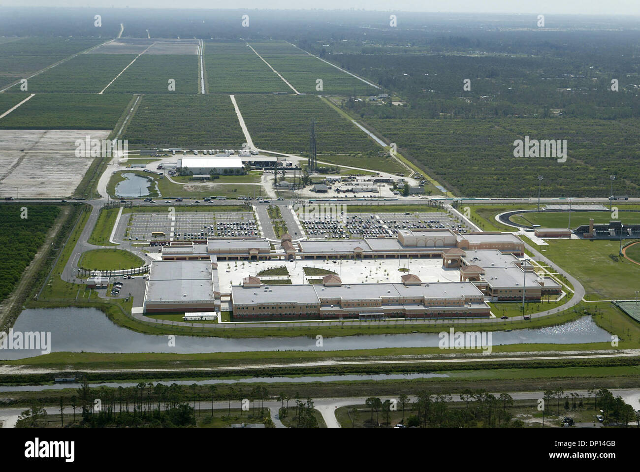 Ridge community high school hi-res stock photography and images - Alamy