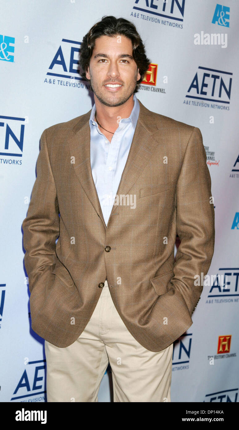 Apr 18, 2006; New York, NY, USA; JOSH BERNSTEIN at the arrivals for the ...