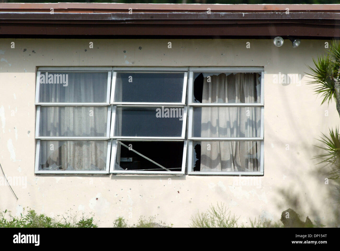 Blown out windows hi-res stock photography and images - Alamy