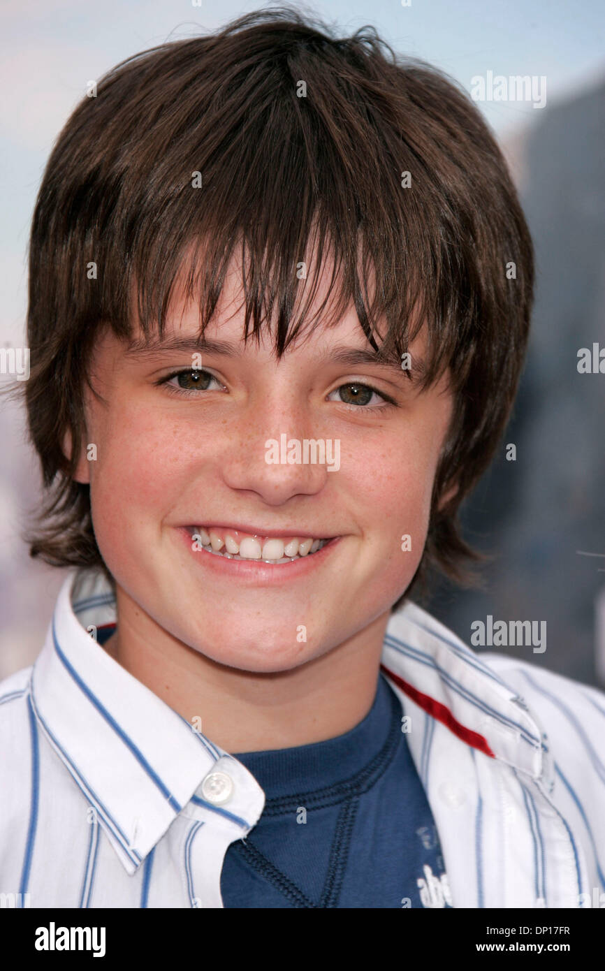 Rv los angeles premiere hi-res stock photography and images - Alamy