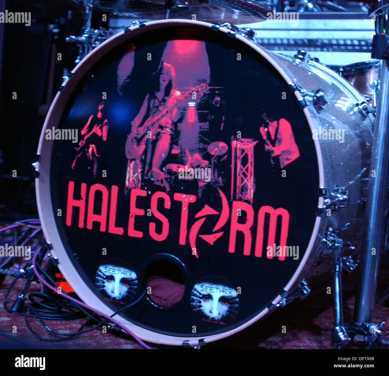 Halestorm performing live hi-res stock photography and images - Alamy