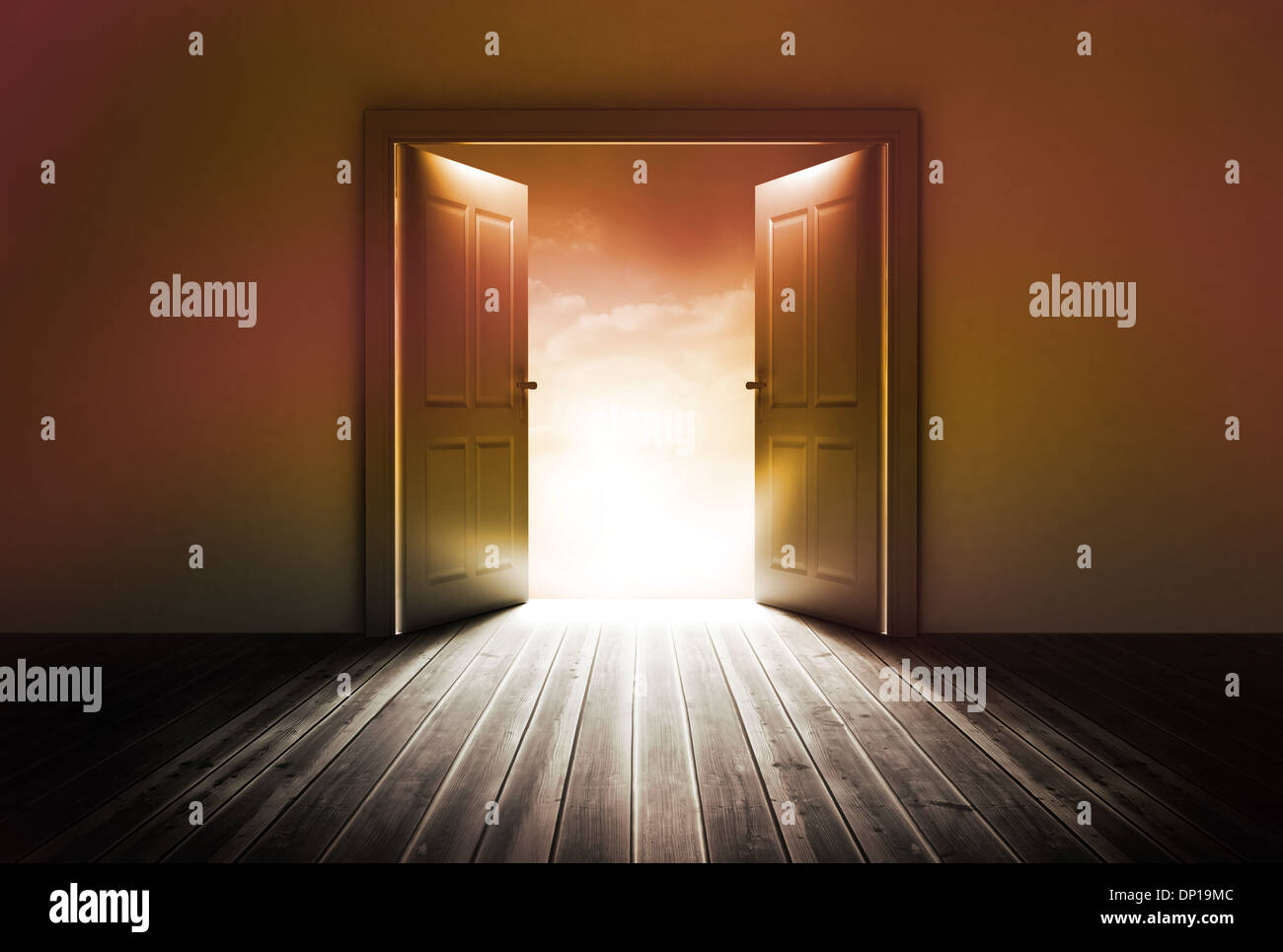 Door opening revealing light hi-res stock photography and images - Alamy