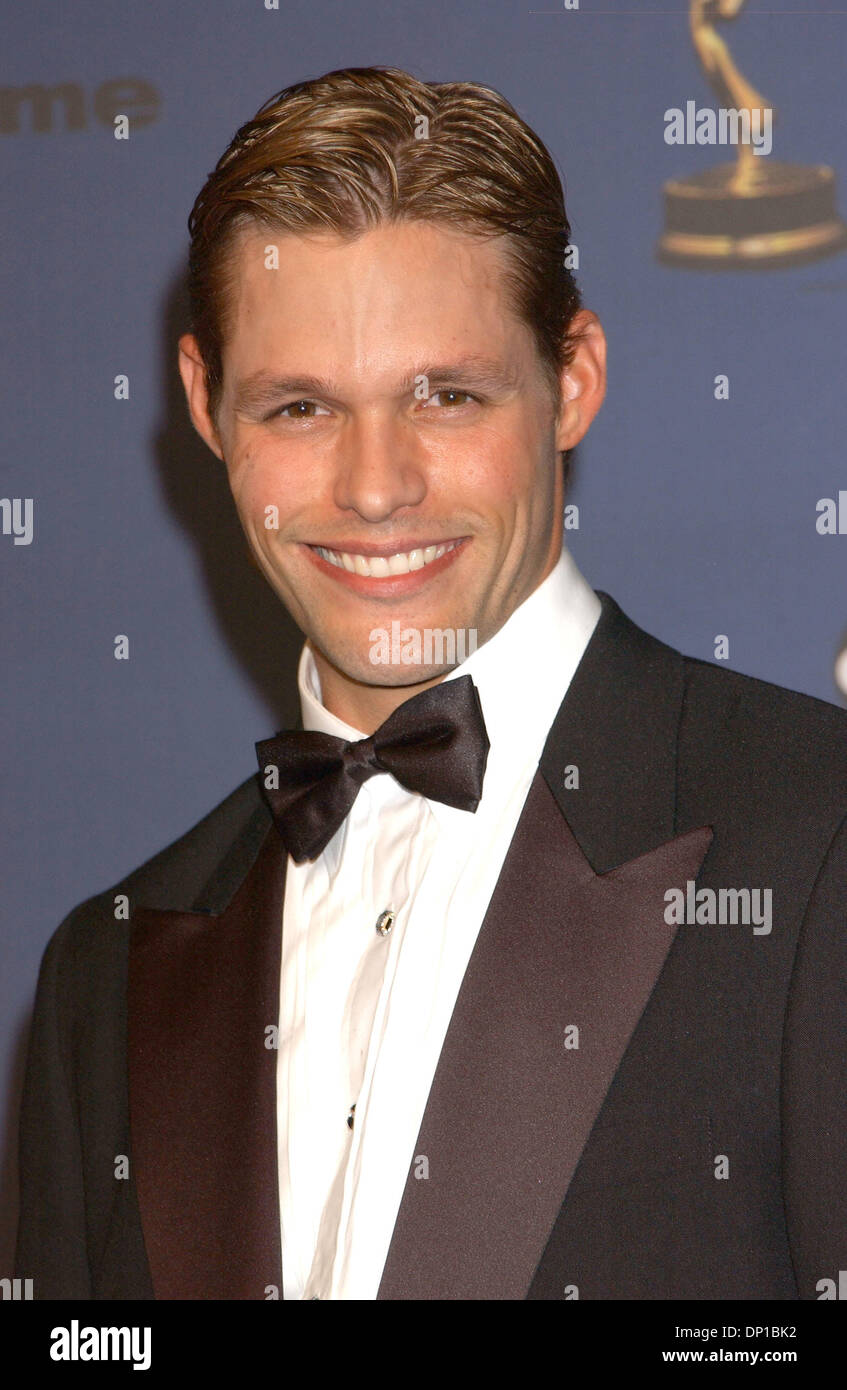 Justin bruening hi-res stock photography and images - Alamy