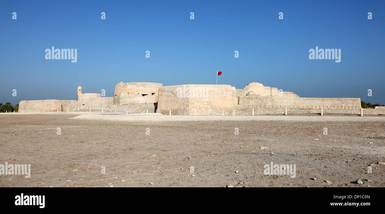 The ancient Fort of Bahrain, Middle East Stock Photo - Alamy