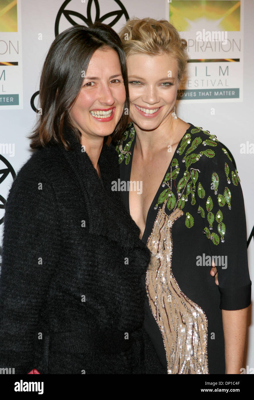 Apr 28, 2006; Santa Monica, CA, USA; ANNA GETTY and actress AMY SMART ...
