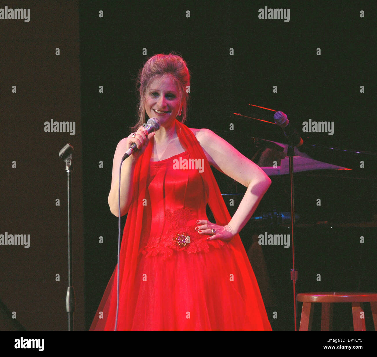 Apr 29, 2006; Emporia, VA, USA; Legendary singer JULIE BUDD performs ...