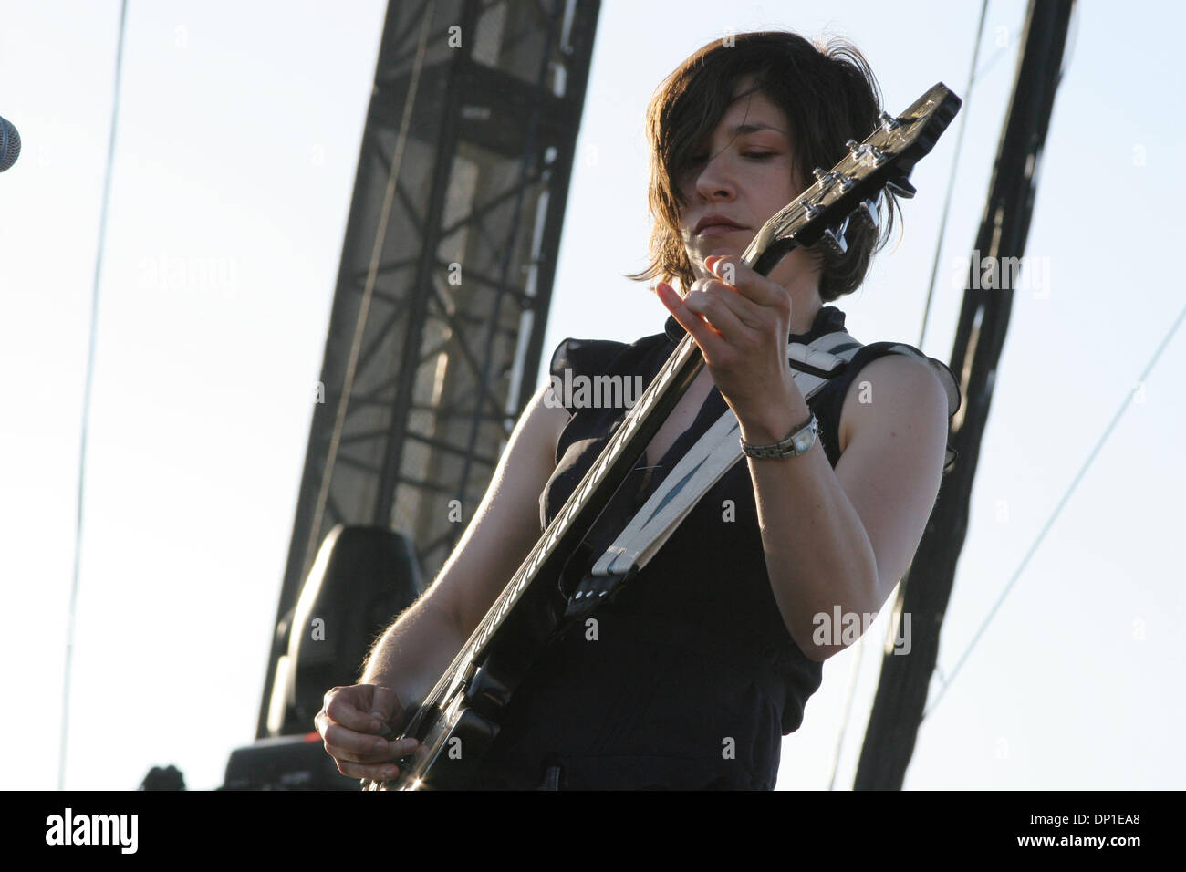 Carrie brownstein hi-res stock photography and images - Alamy