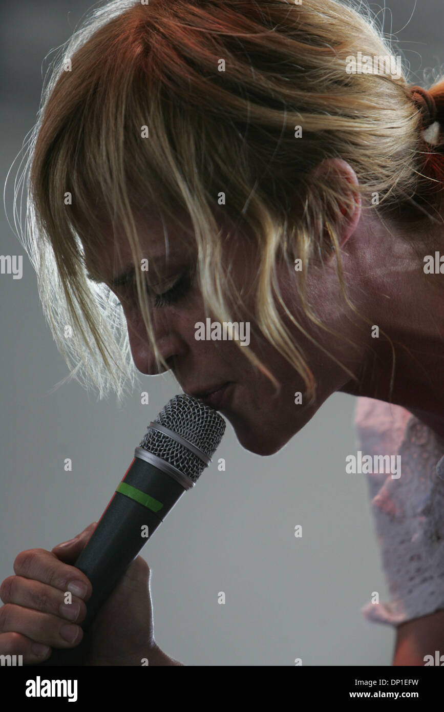 Emily haines hi-res stock photography and images - Alamy