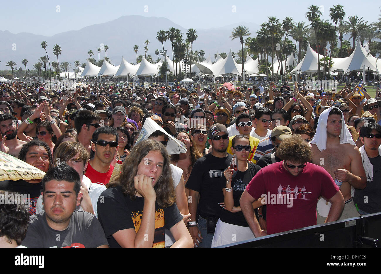 Coachella festival crowd hi-res stock photography and images - Alamy