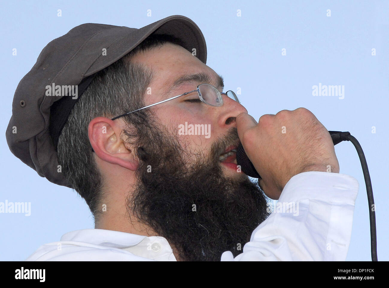 April 30, 2006; Indio, CA, USA; Hasidic reggae artist MATISYAHU ...